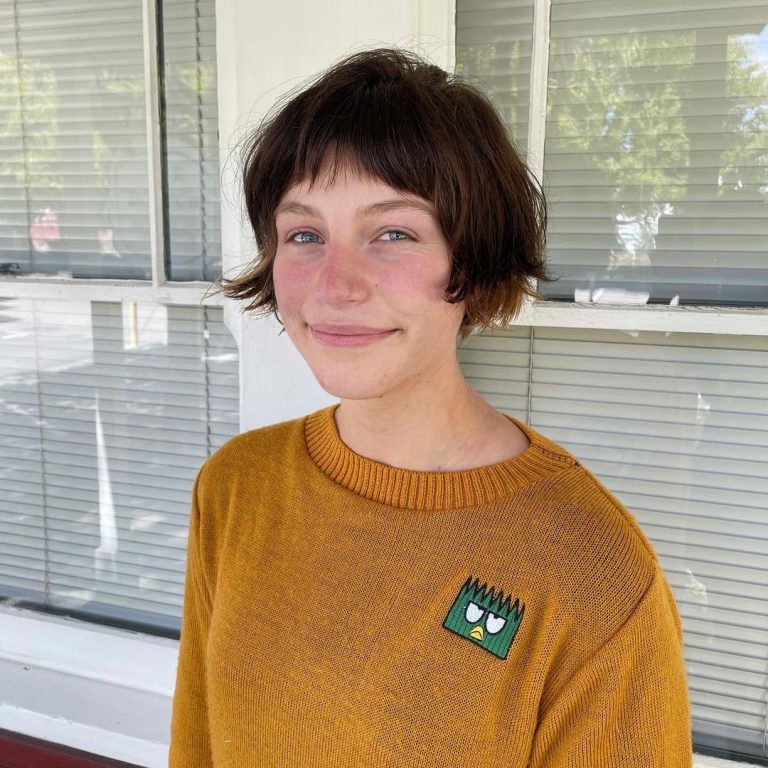 25 Hairstyles With Choppy Bangs To Nail The Effortlessly Chic Look