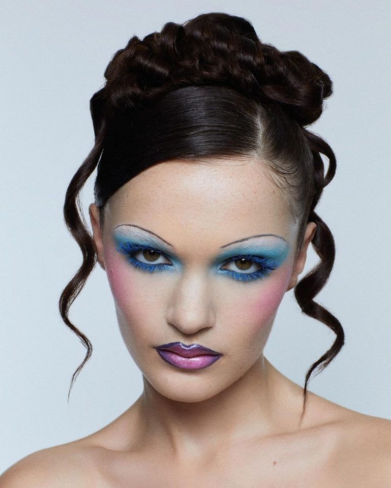 Everyone Is Obsessed With These 25 Spiky Y2K Hairstyles