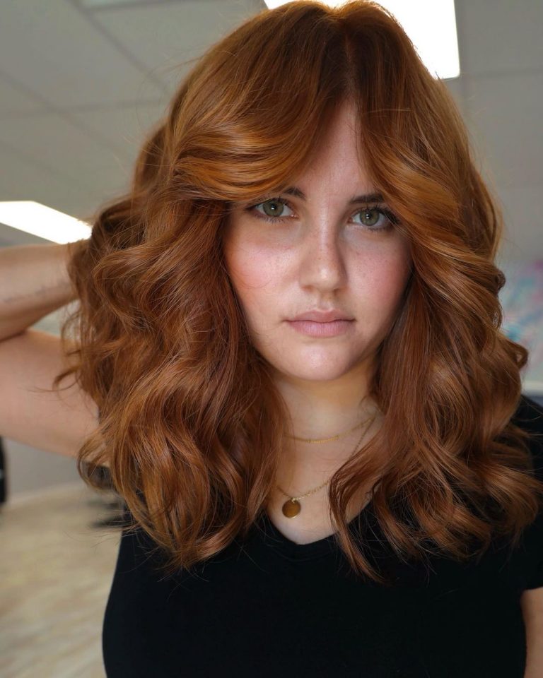 22 Flattering Ways To Pair Curtain Bangs With Curly Hair
