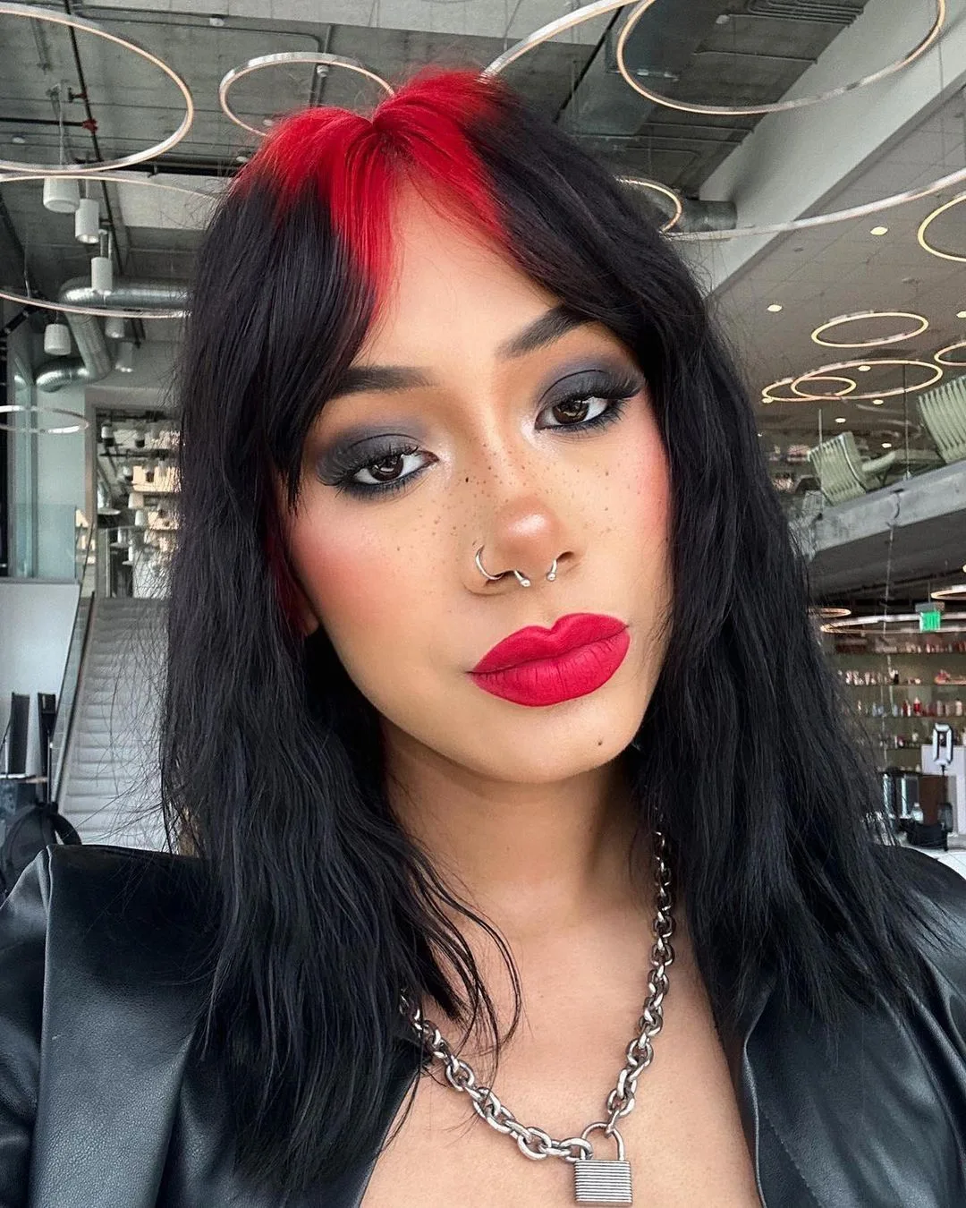 Influencers Are Going Crazy Over The Latest Red Roots Black Hair Trend