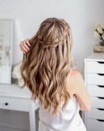 22 Long Wavy Hairstyles To Bring Out Your Inner Goddess