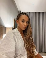 22 Long Wavy Hairstyles To Bring Out Your Inner Goddess