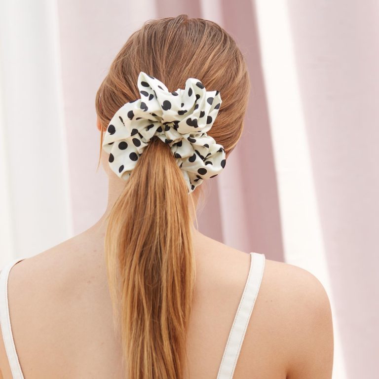 24 Low Ponytail Hairstyles That Won't Look Dated Anytime Soon