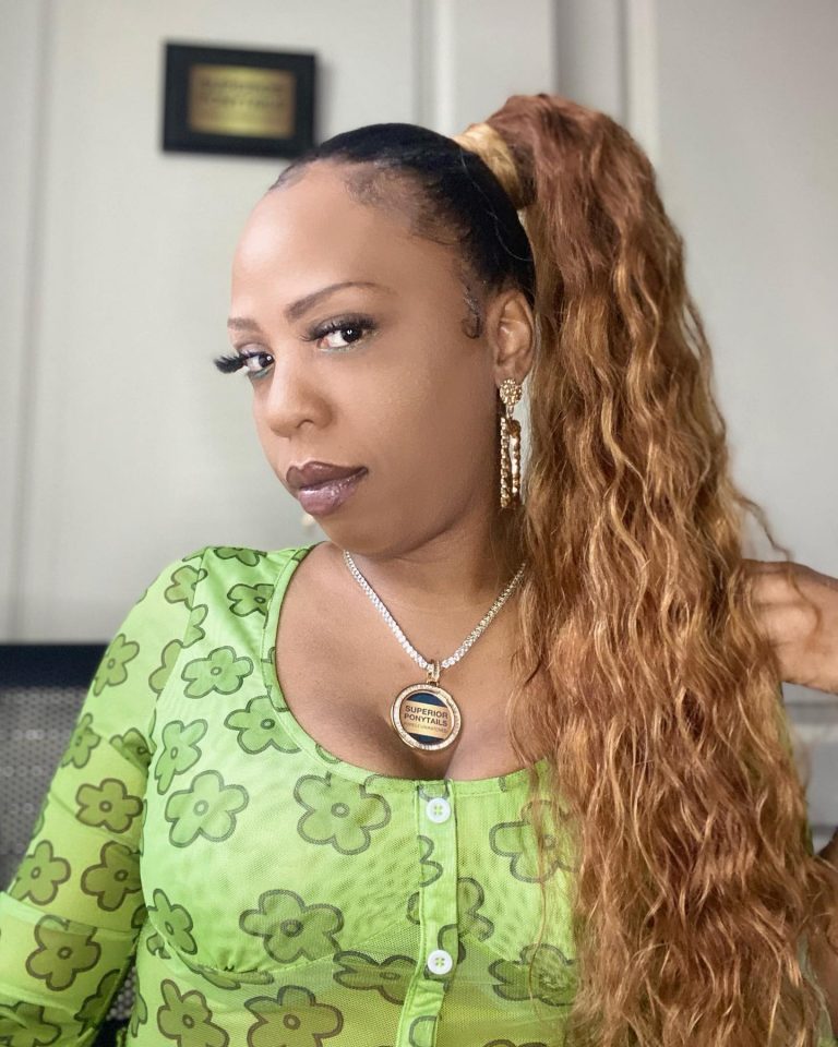 The Side Ponytail Is Back And Better Than Ever