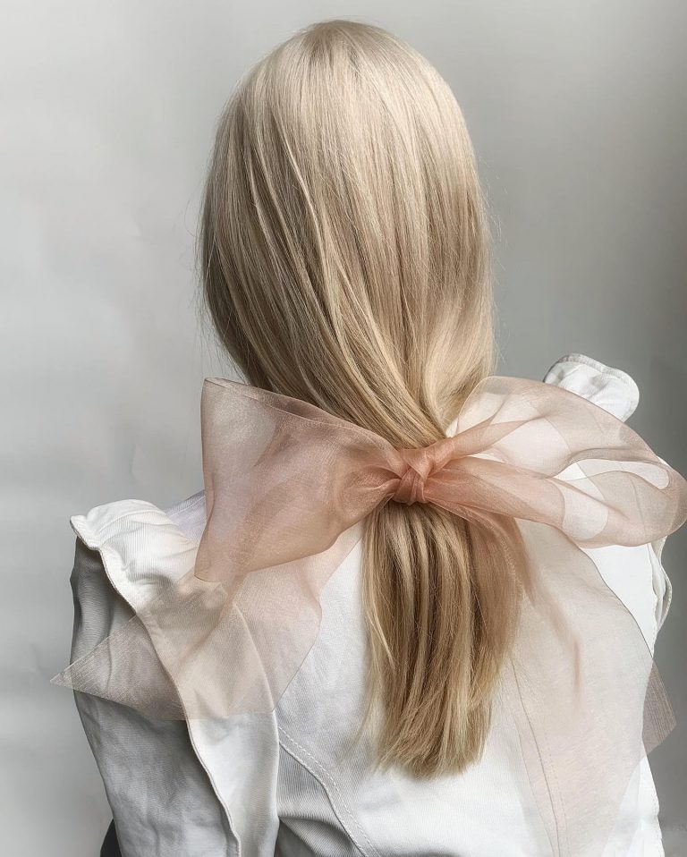 24 Low Ponytail Hairstyles That Won't Look Dated Anytime Soon