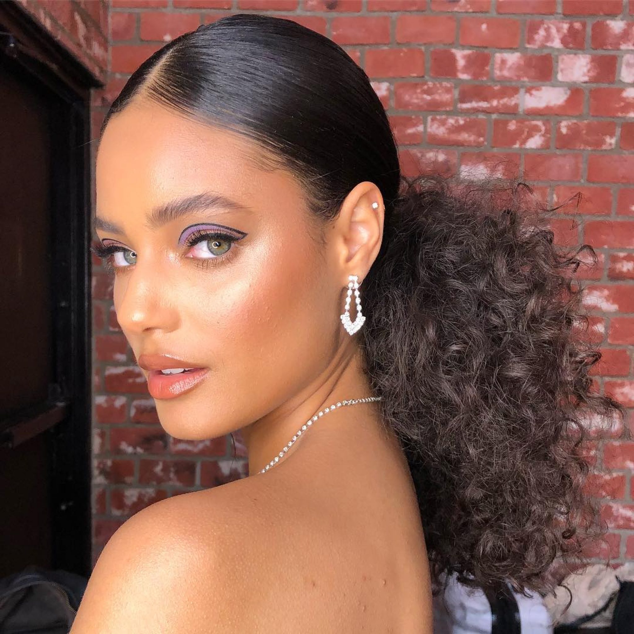 25 Formal Ponytail Hairstyles That Will Turn Heads