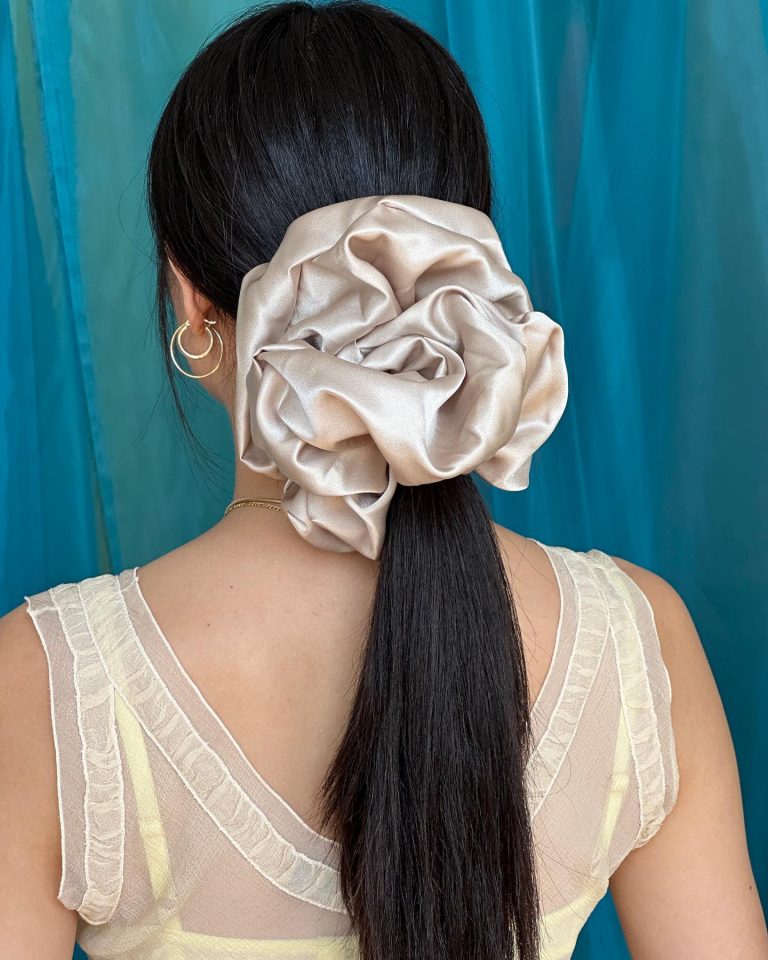 25 Low Ponytail Wedding Hairstyles For Brides And Bridesmaids