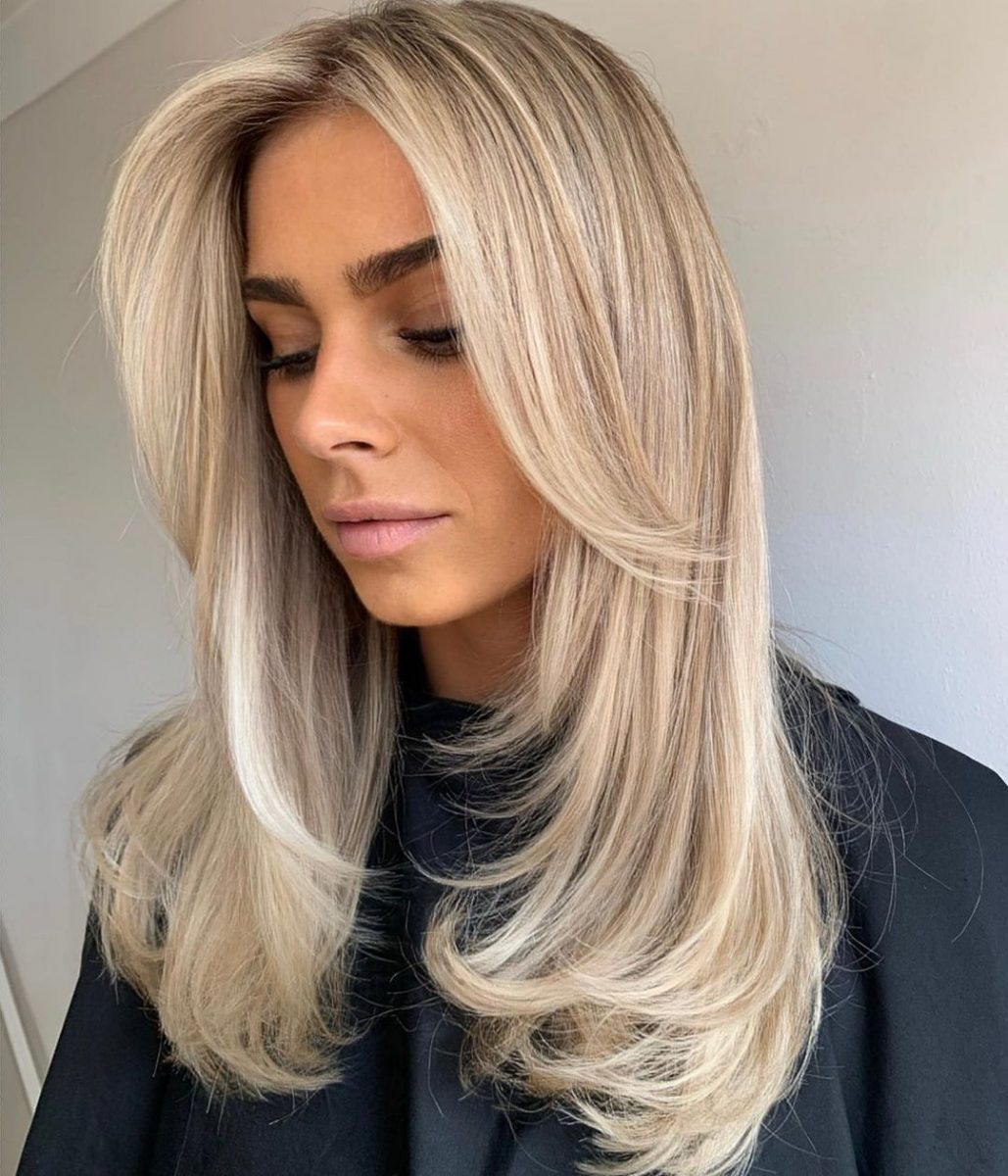 25 Editor-Approved Blonde Layered Hair Ideas To Try In 2025