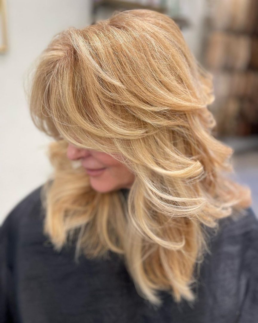 Medium Layered Hair Is The Cut You Can't Afford To Miss In 2025