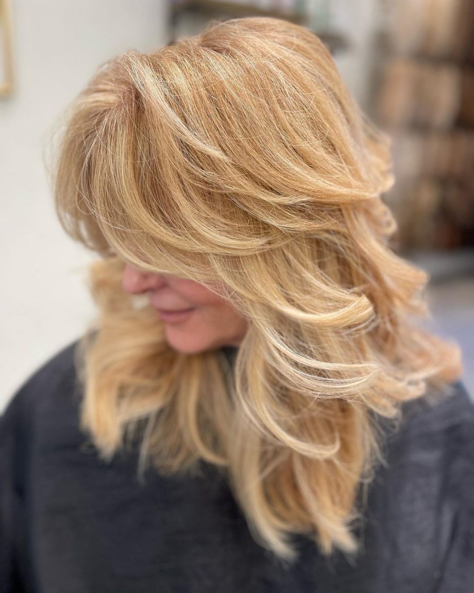 Medium Layered Hair Is The Cut You Cant Afford To Miss In 2025 4990