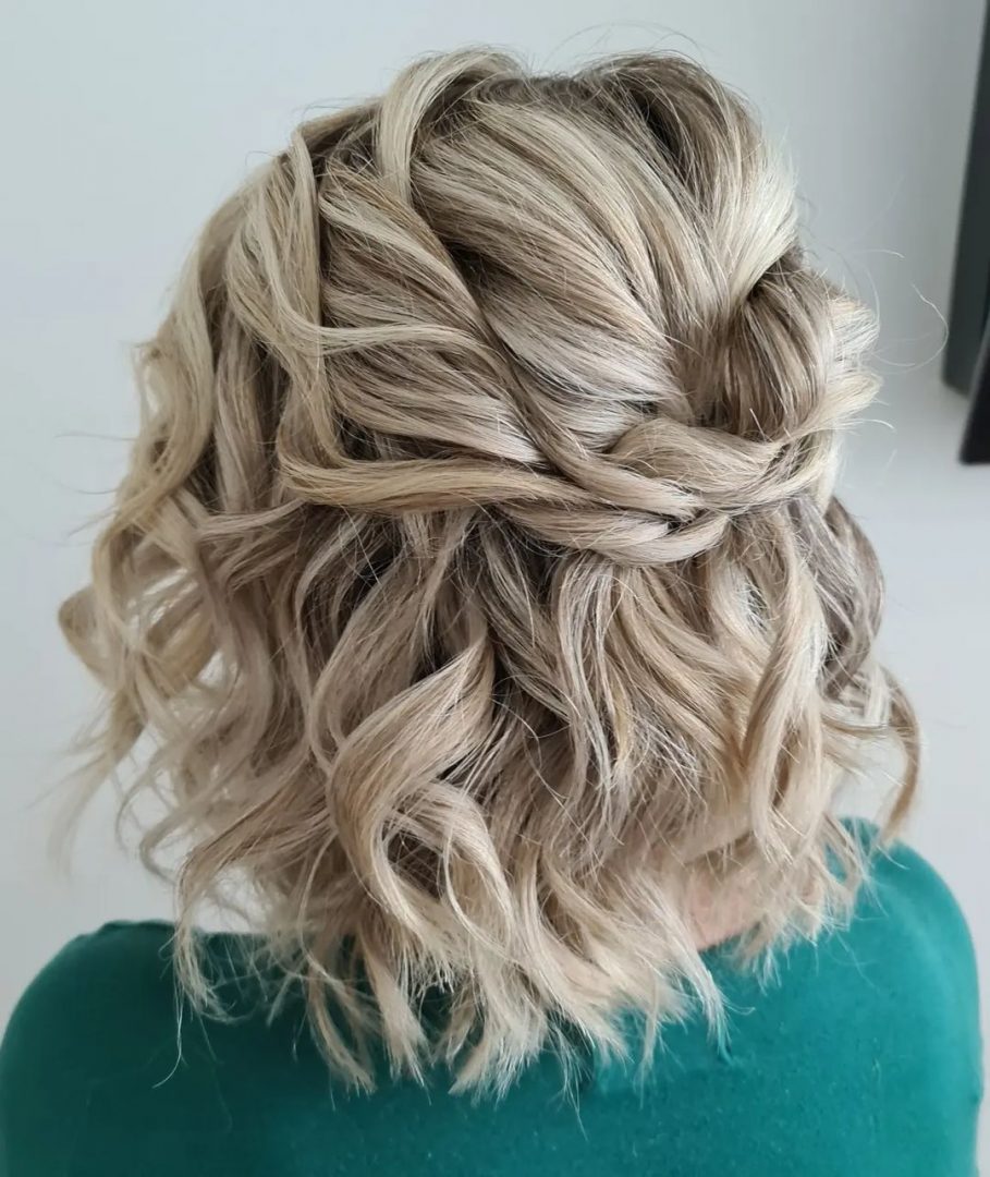 The 20 Most Iconic Short Wavy Hairstyles For Women