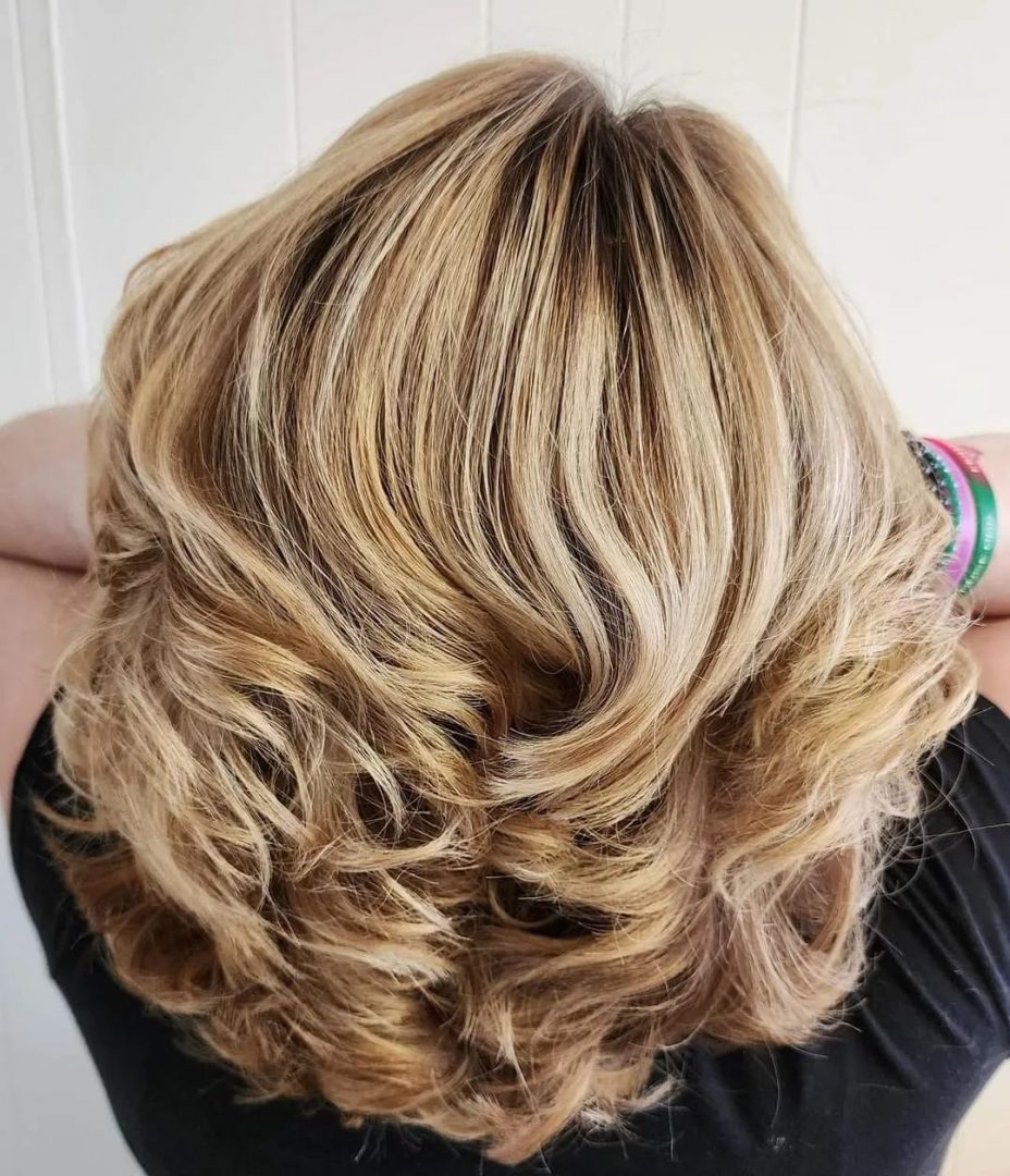 Medium Layered Hair Is The Cut You Can't Afford To Miss In 2025
