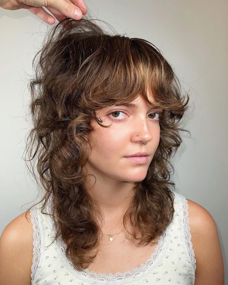 20 Trendsetting Wavy Shag Haircut Ideas To Rock This Year