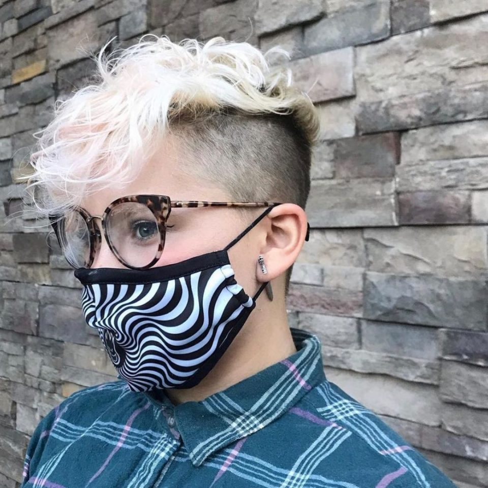 The 20 Most Iconic Short Wavy Hairstyles For Women