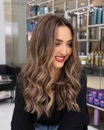 Face-Framing Highlights Are The Low-Maintenance Color Upgrade You Need