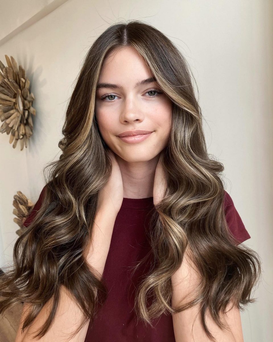 Face-Framing Highlights Are The Low-Maintenance Color Upgrade You Need