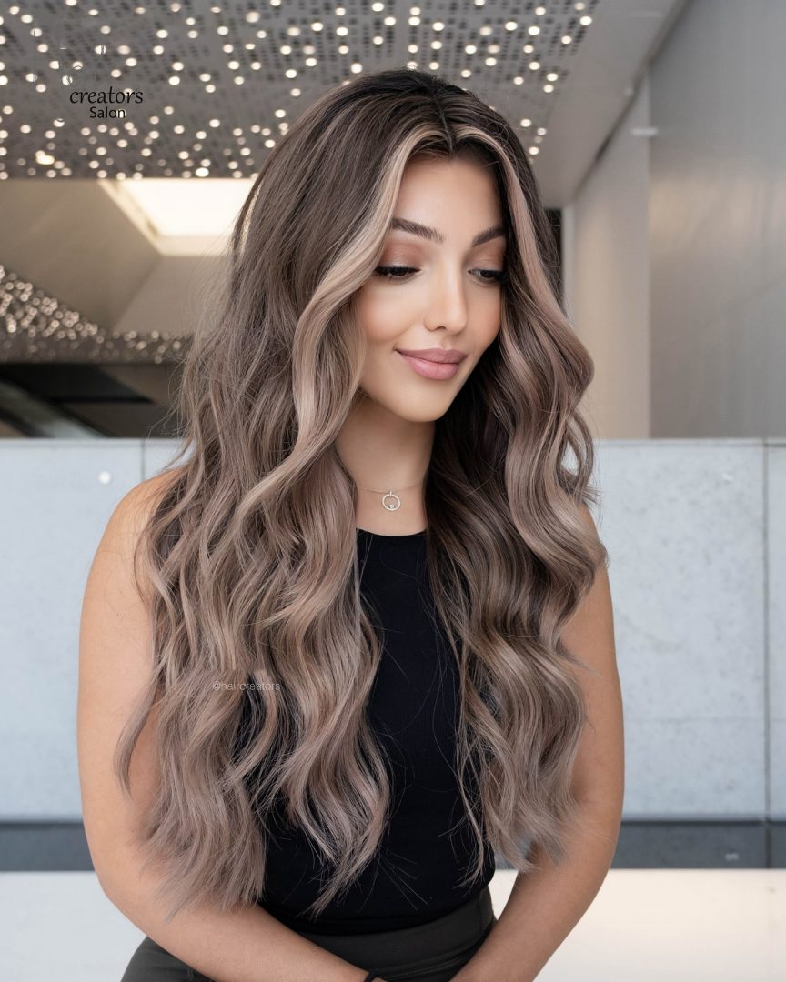 Face-Framing Highlights Are The Low-Maintenance Color Upgrade You Need