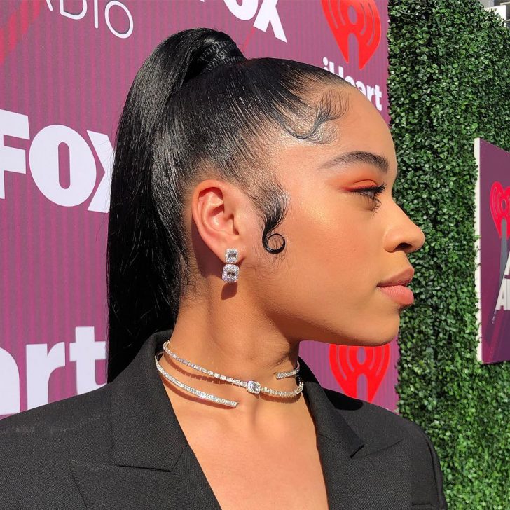 These Straight Ponytail Hairstyles Redefine The Meaning Of Sleek