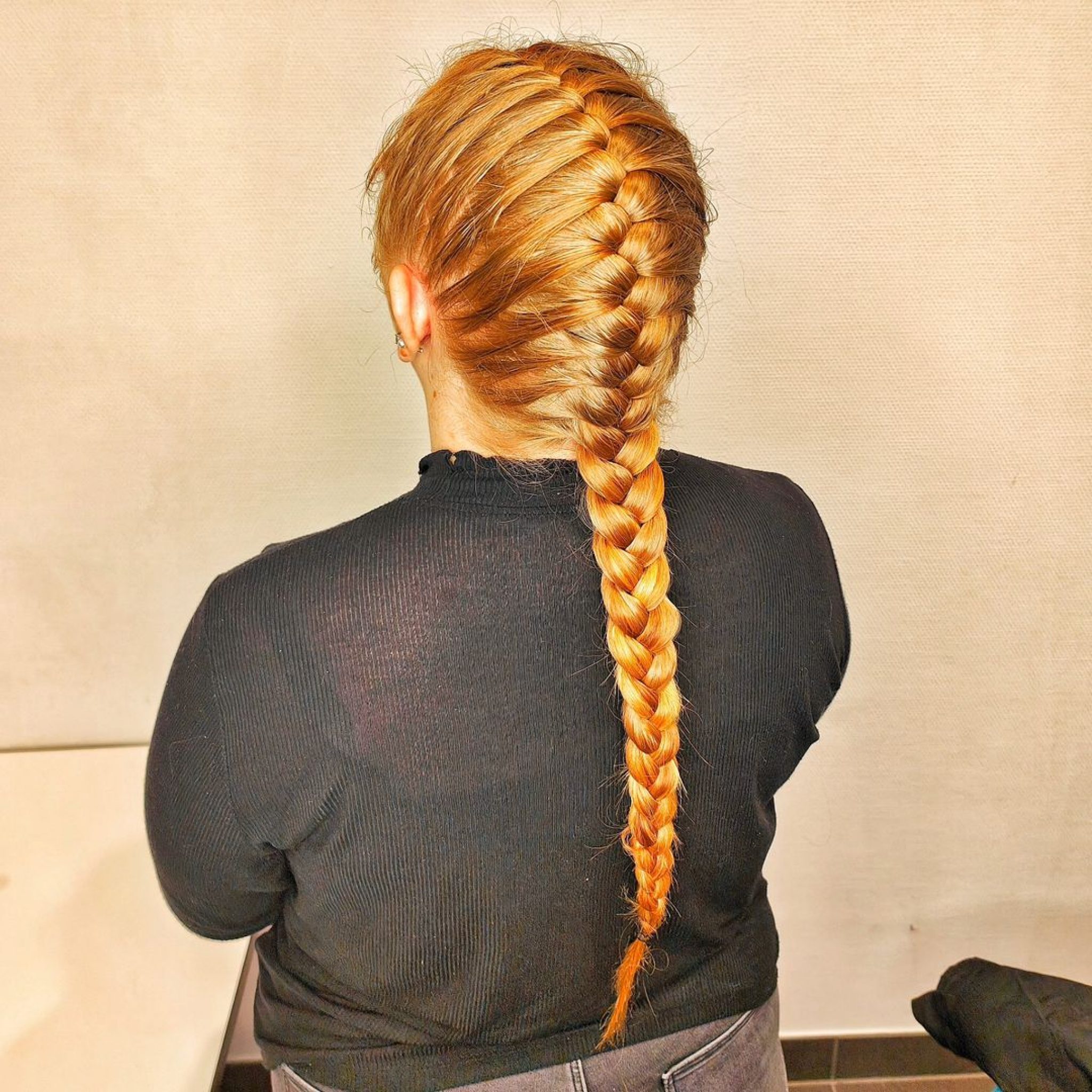 These 20 Cute Updos For Work Will Level Up Your Business Look