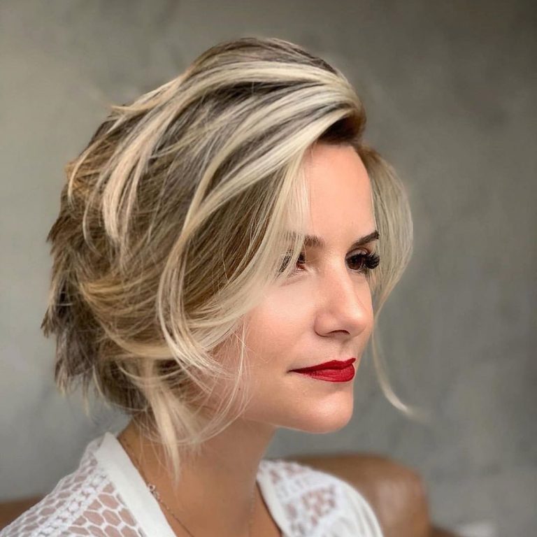 21 Straight Layered Hair Ideas For Extra Volume And Bounce