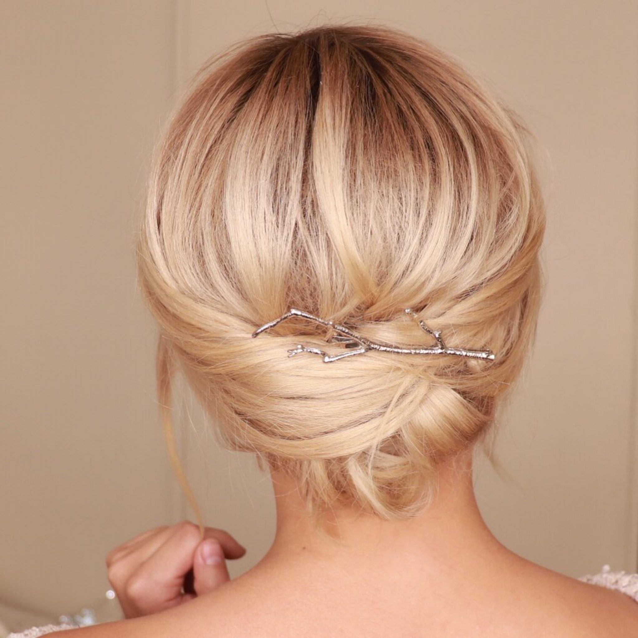 24 Wedding Updos For Short Hair That Prove You Don't Need Extensions
