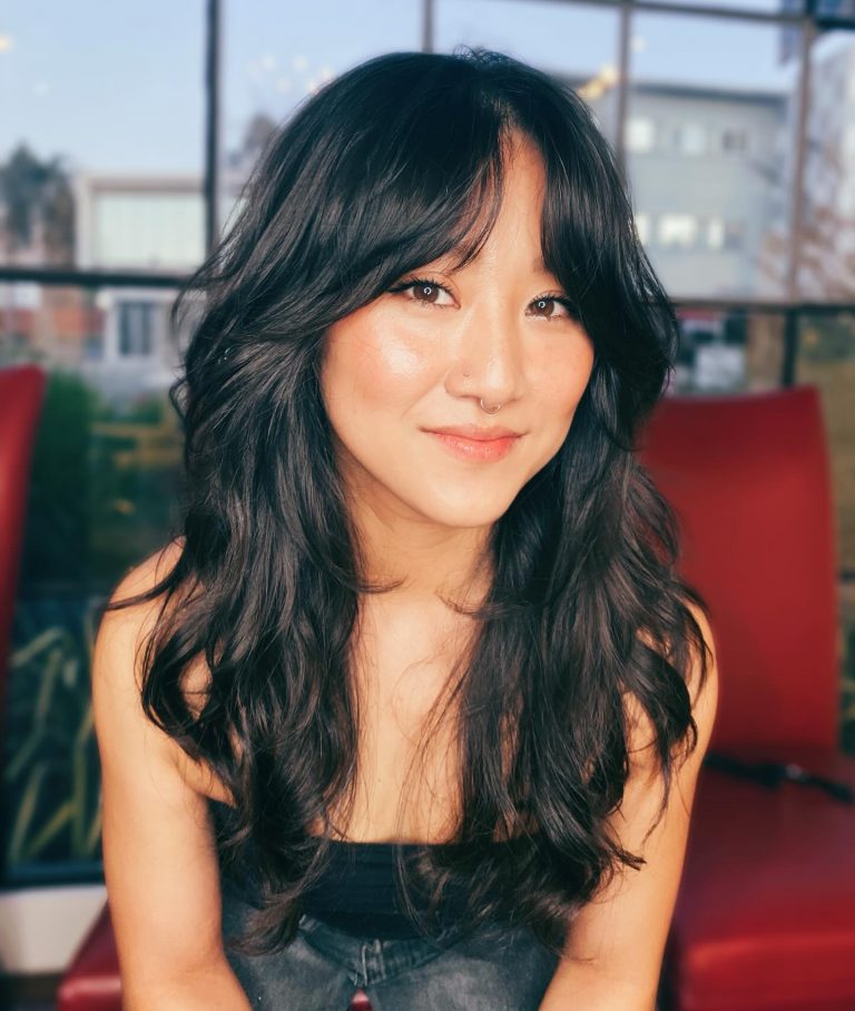 These Face-Framing Haircuts Need To Be On Your Mood Board