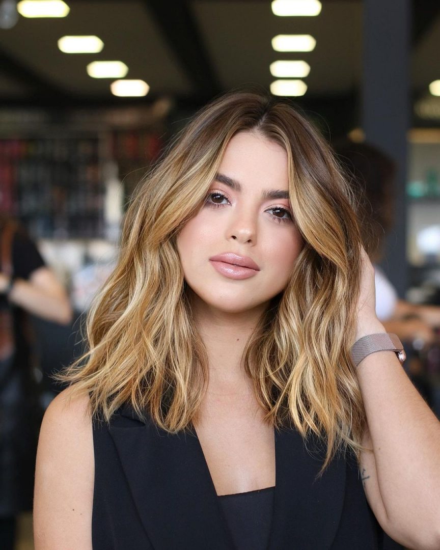Get Perfect Beach Waves Every Time With These Stylist Insider Tips