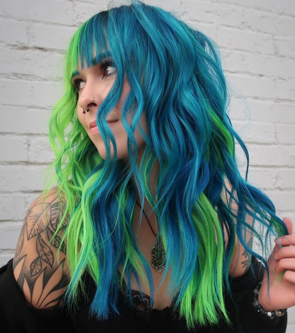 Get Perfect Beach Waves Every Time With These Stylist Insider Tips