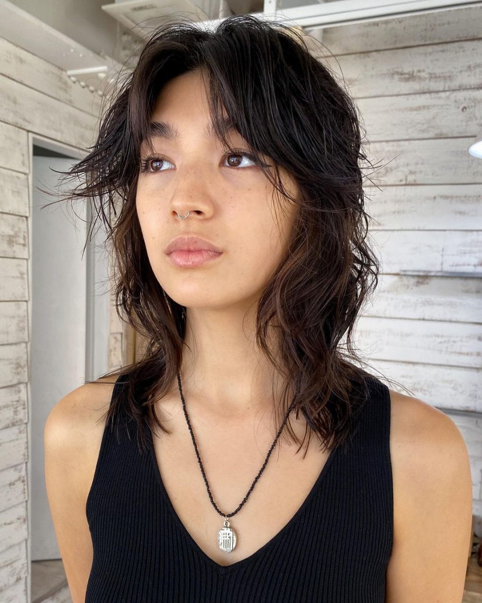 Os 20 estilos de cabelo em camadas asiáticos mais populares para mulheres