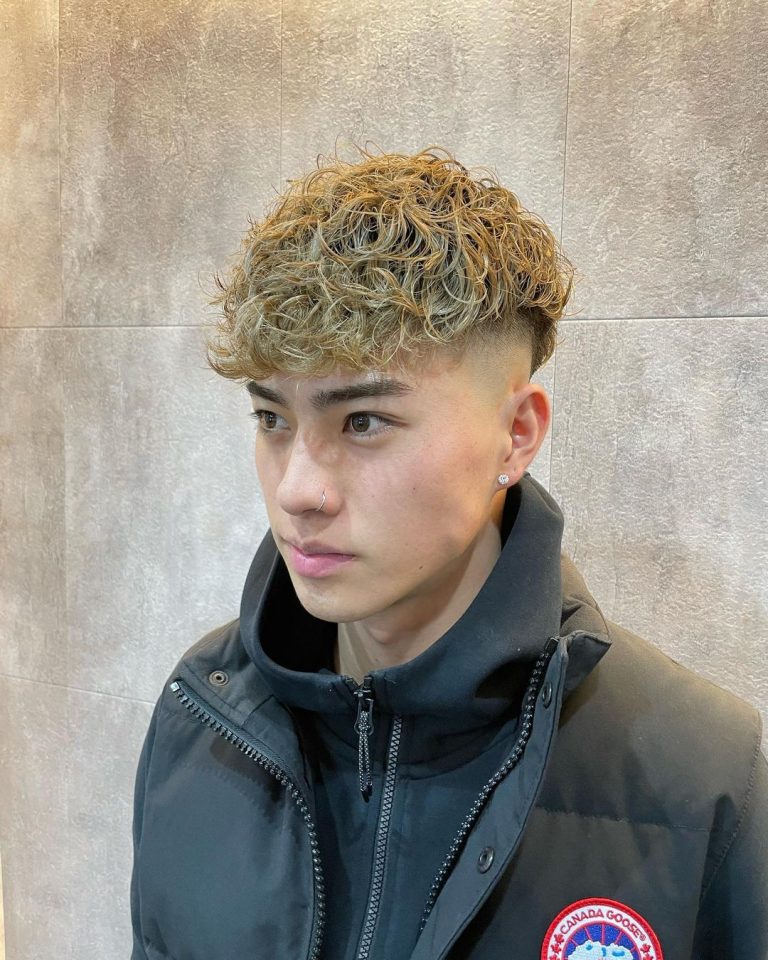 Top 20 Most Popular Wavy Perm Hairstyles For Men