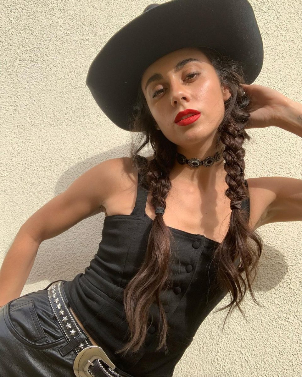 Embrace Western Vibes With These 20 Chic Cowgirl Hairstyles
