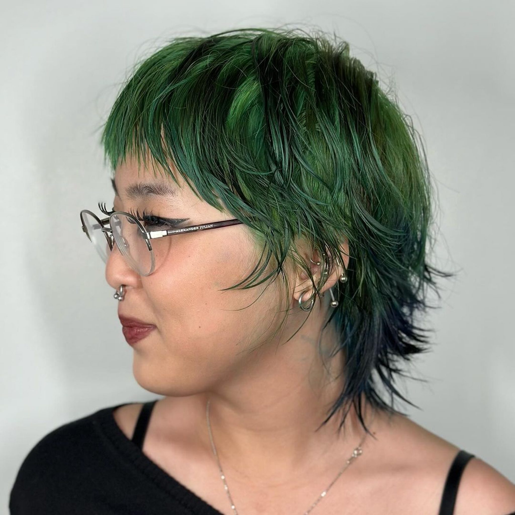 22 Dyed Wolf Cuts To Add A Pop Of Color To Your Style
