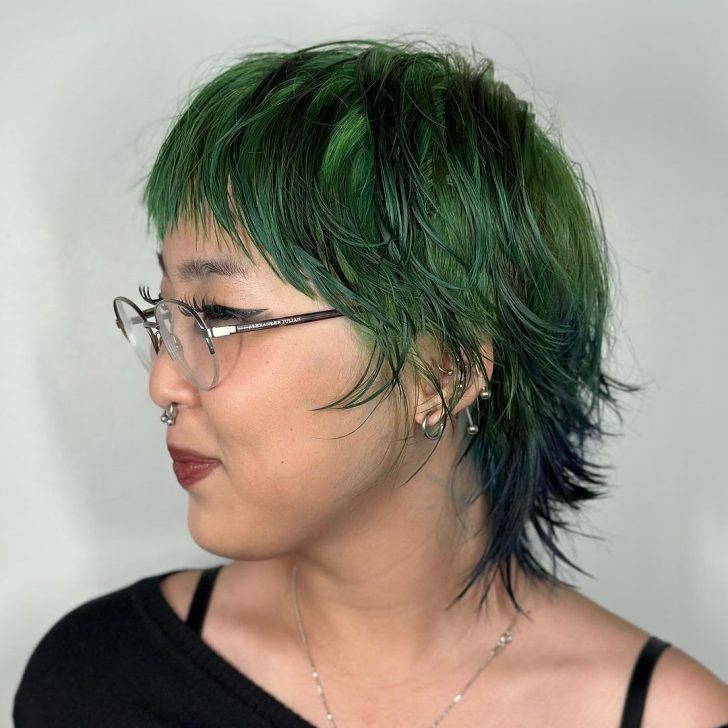 22 Dyed Wolf Cuts To Add A Pop Of Color To Your Style
