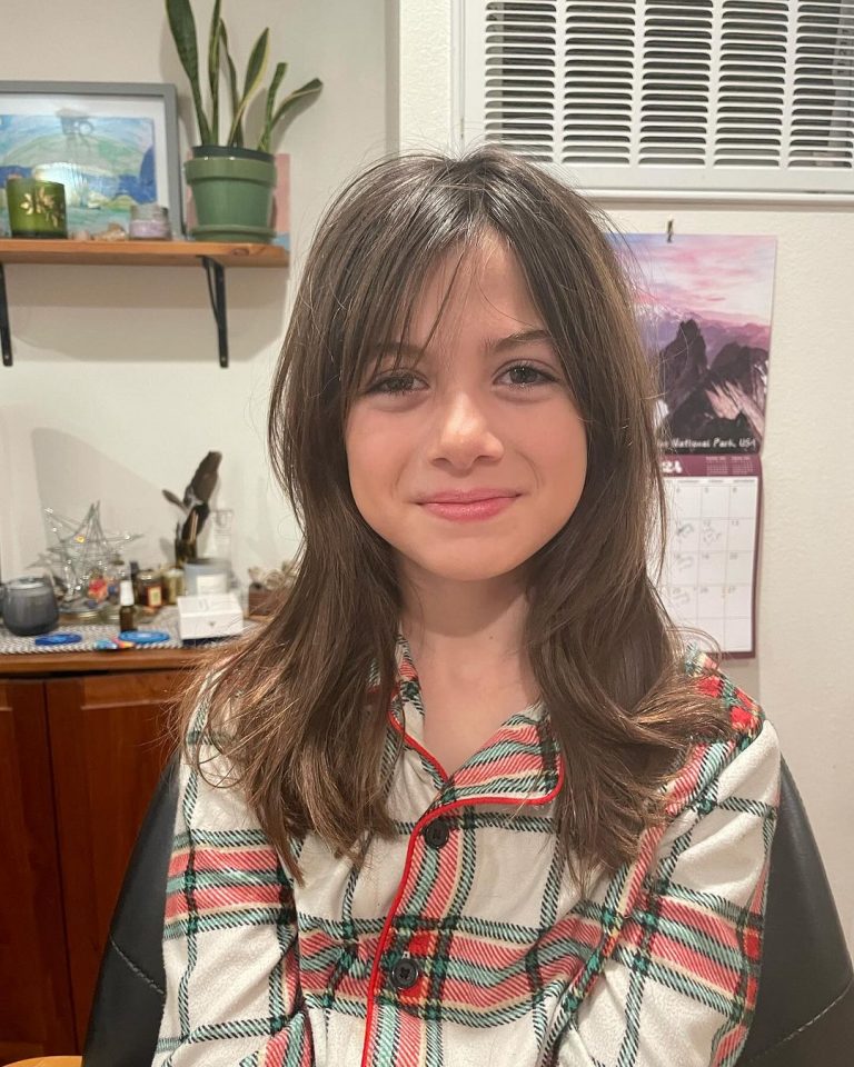 20 Ways To Wear A Bold And Beautiful Wolf Cut With Bangs