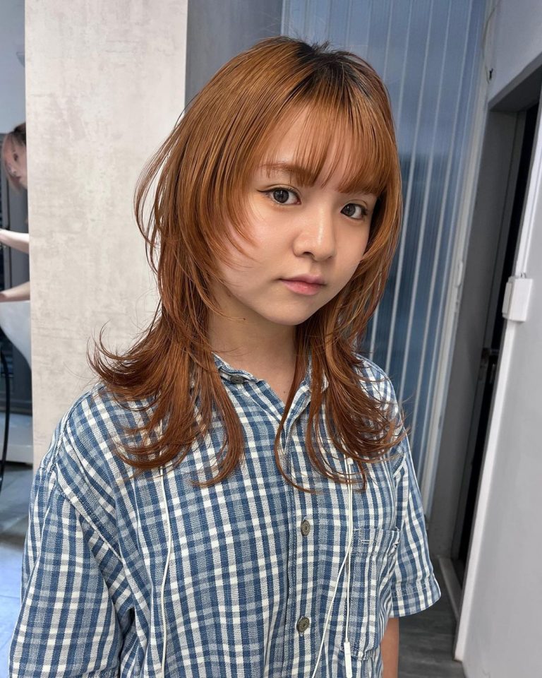 22 Medium Hair Wolf Cuts To Inspire Your Next Hairstyle