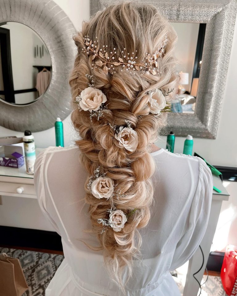 These Dreamy Boho Hairstyles Are Giving Wood Elf Vibes