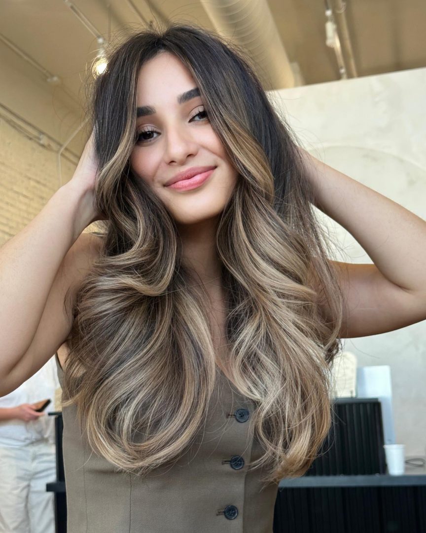 Heavy Highlights On Dark Hair Are The Bold Way To Go Brighter