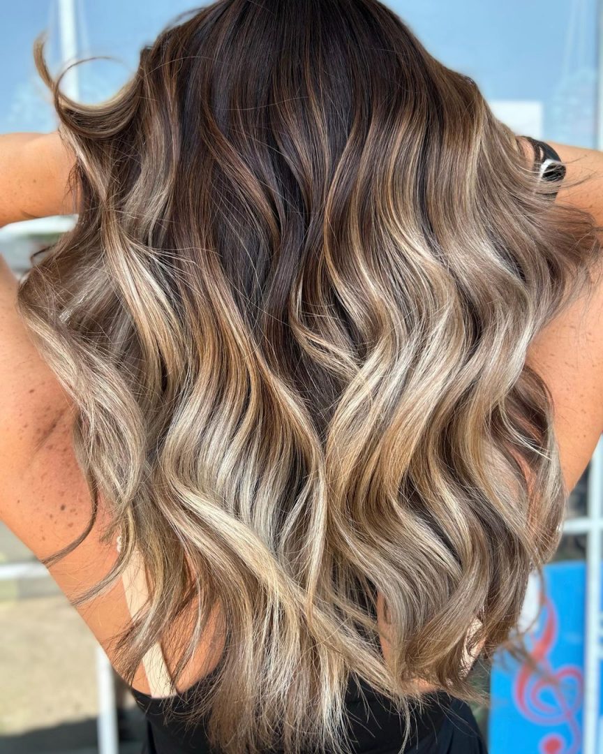 Heavy Highlights On Dark Hair Are The Bold Way To Go Brighter