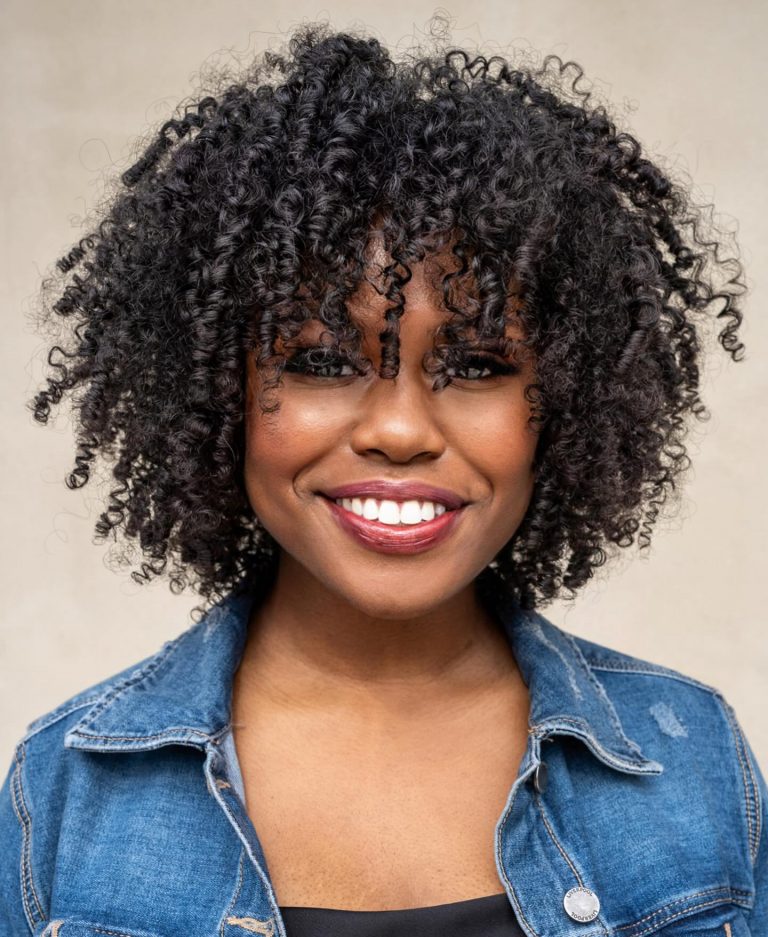 Short Curly Hair With Layers Is The Ultimate Fresh Look For Spring