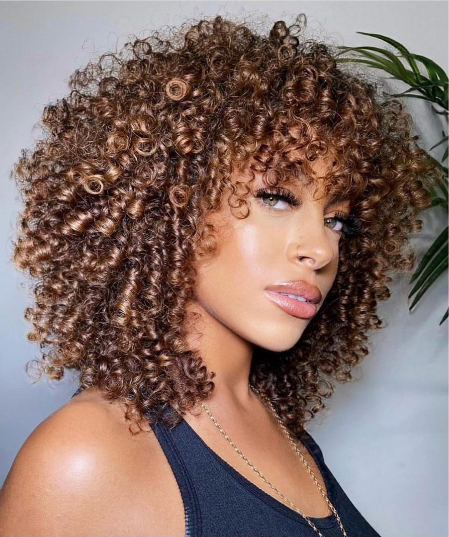 Short Curly Hair With Layers Is The Ultimate Fresh Look For Spring