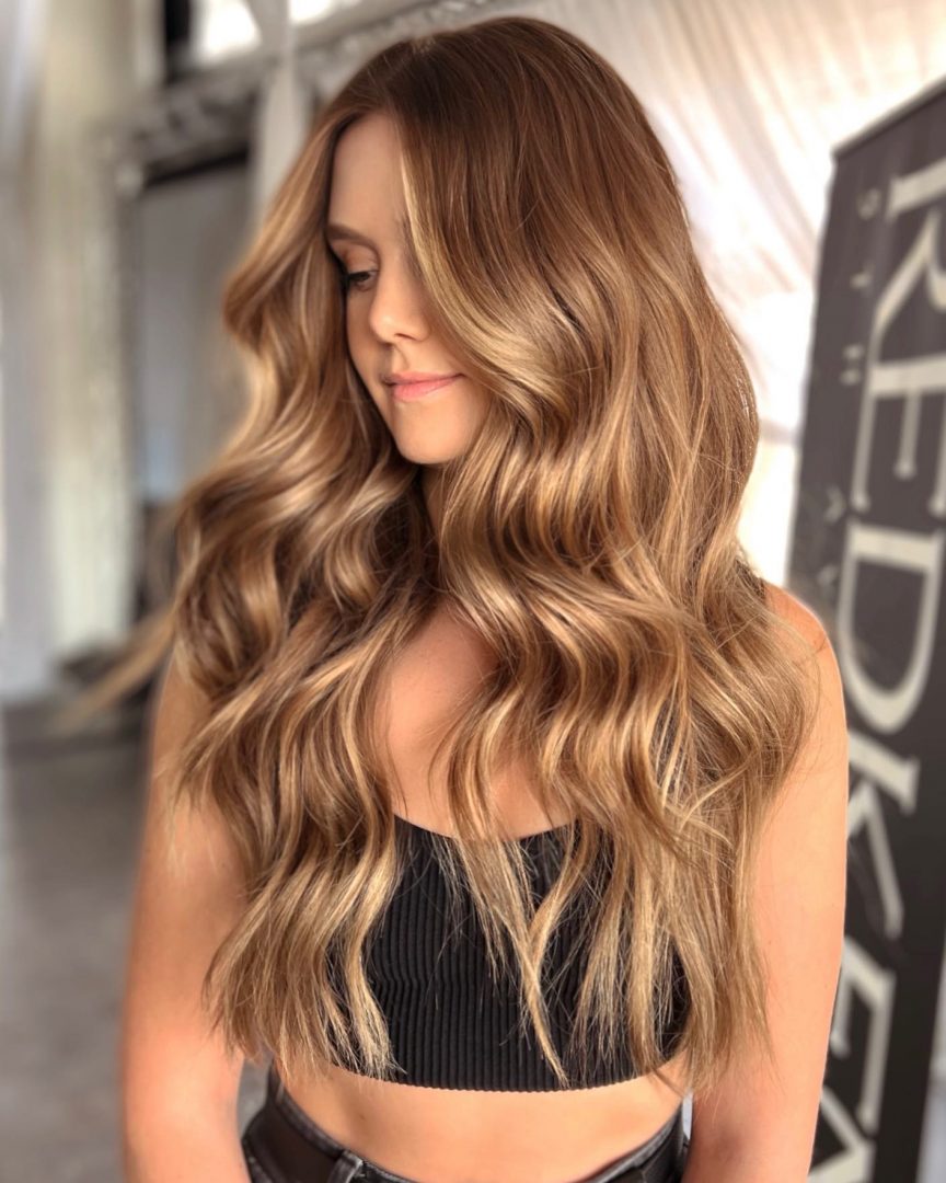Light Brown Hair With Highlights Is The Fresh Look Perfect For Spring