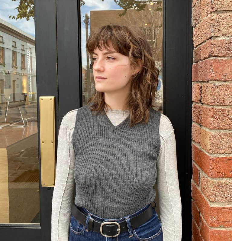 Soft Mullet Is A Low-Maintenance And Cool Style You Need To Try