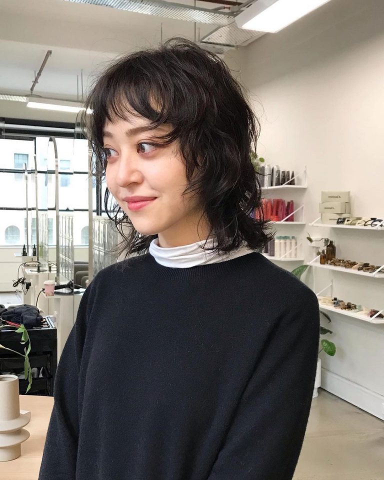 A Wavy Wolf Cut Is The Combination Of Chic And Wild You Need