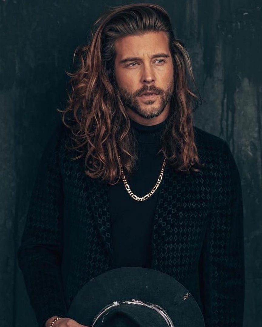 18 Best Long Layered Hair Ideas For Men To Try In 2025