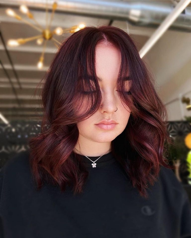 Cherry Cola Hair Color Trend Is Back To Grab The Spotlight Again