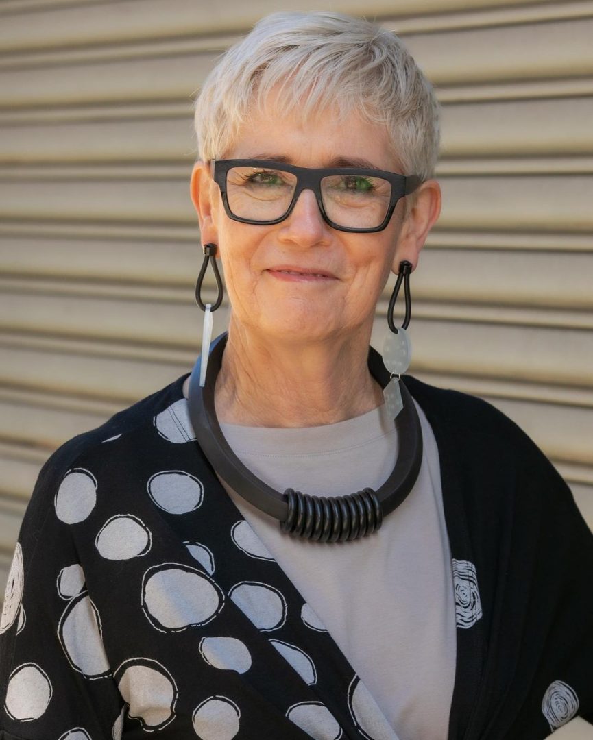 17 Best Anti-Ageing Hairstyles For Women Over 60