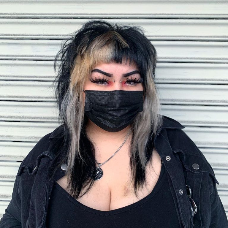 Soft Mullet Is A Low-Maintenance And Cool Style You Need To Try