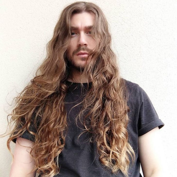 18 Best Long Layered Hair Ideas For Men To Try In 2025