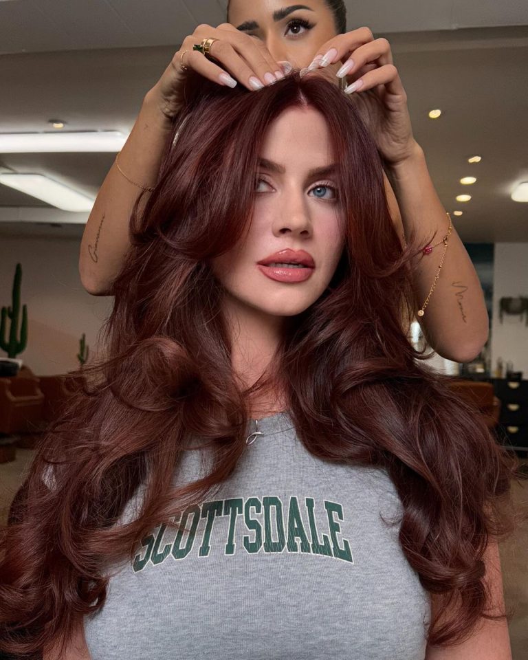 La tendencia del tinte Cherry Cola vuelve para acaparar de nuevo la ...