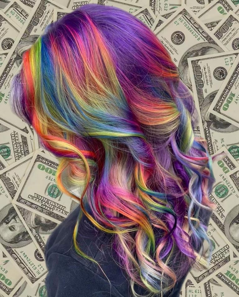 O cabelo arco-íris está aqui para dar um toque moderno e arrojado ao ...